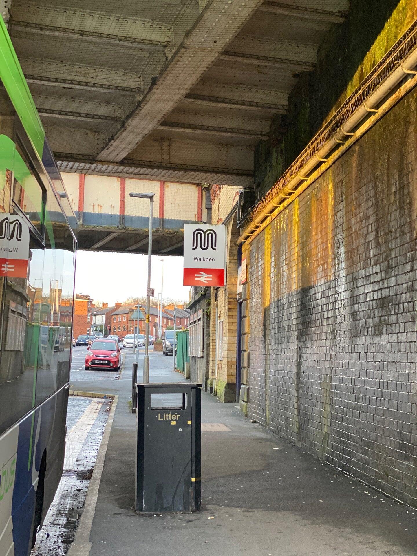 Walkden Railway Station - Manchester - Nextdoor