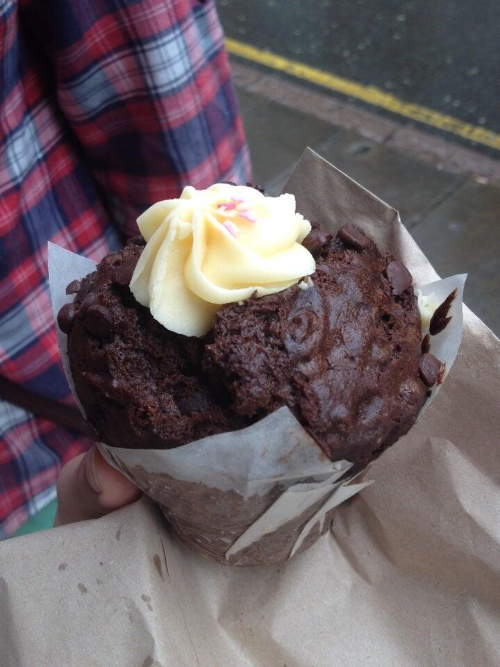 Devine Cakes - Nottingham - Nextdoor