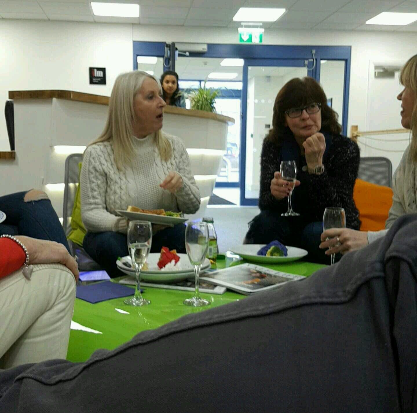 Tec Marina - Penarth - Nextdoor