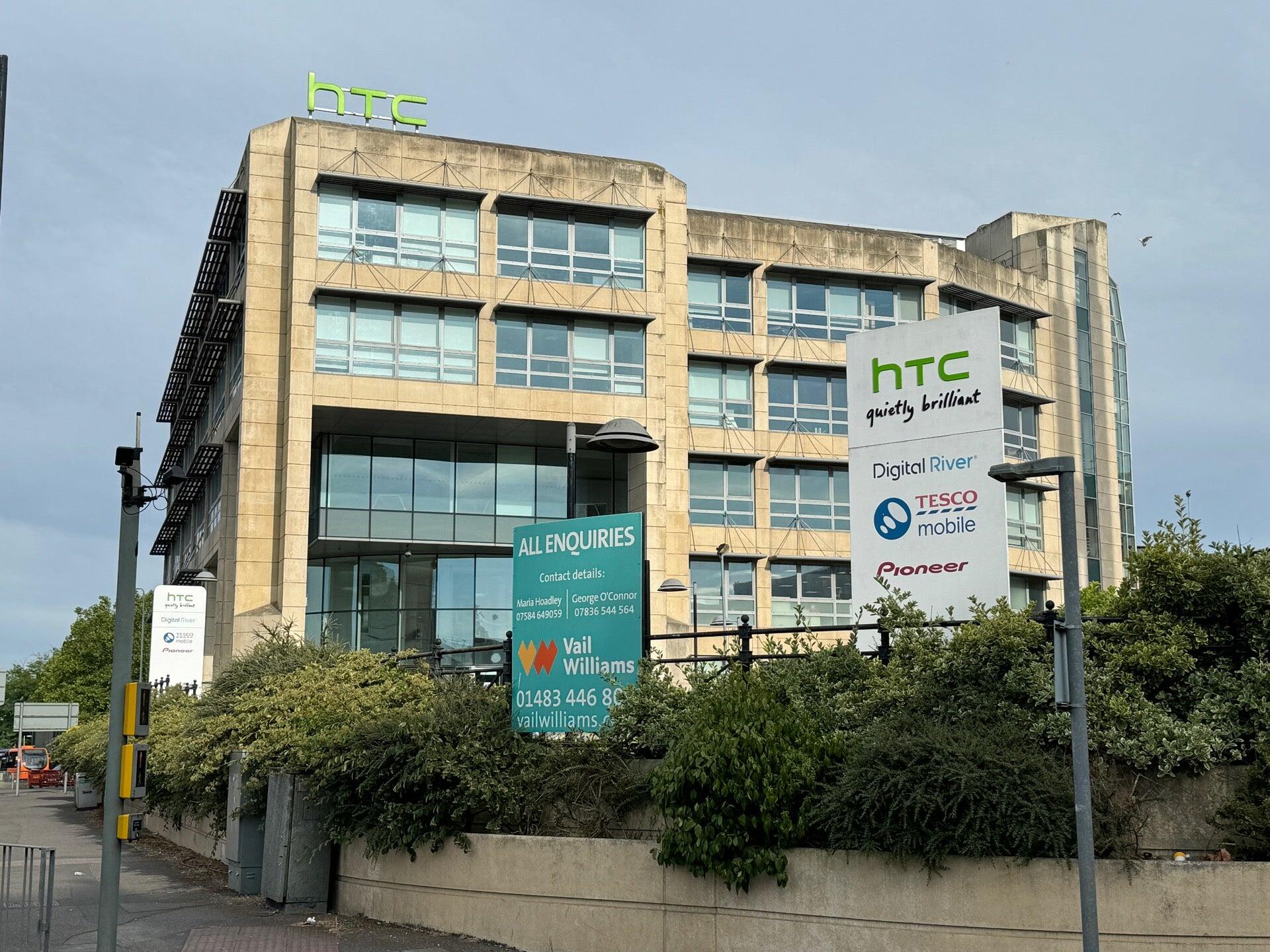 Queensmere Observatory Shopping Centre - Slough - Nextdoor