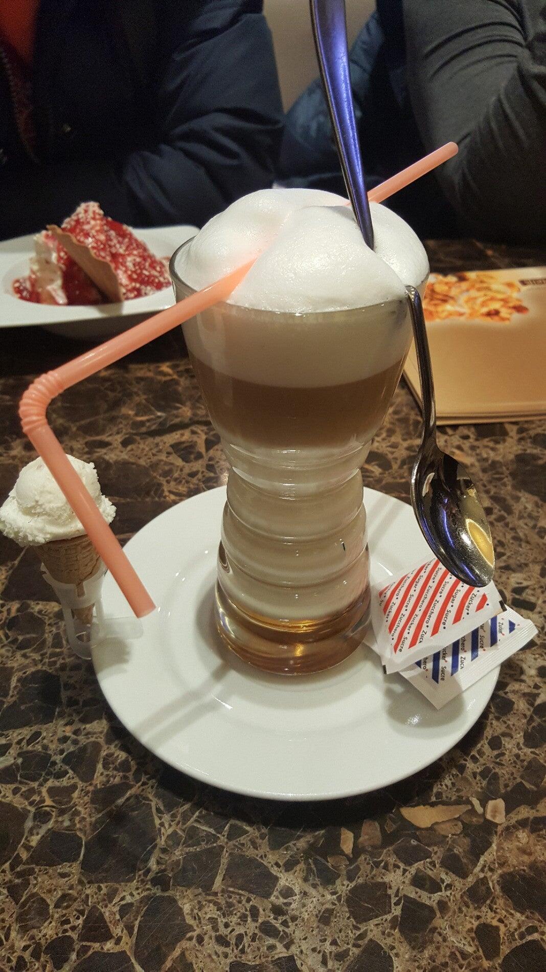 Eiscafe Cavone - Nextdoor