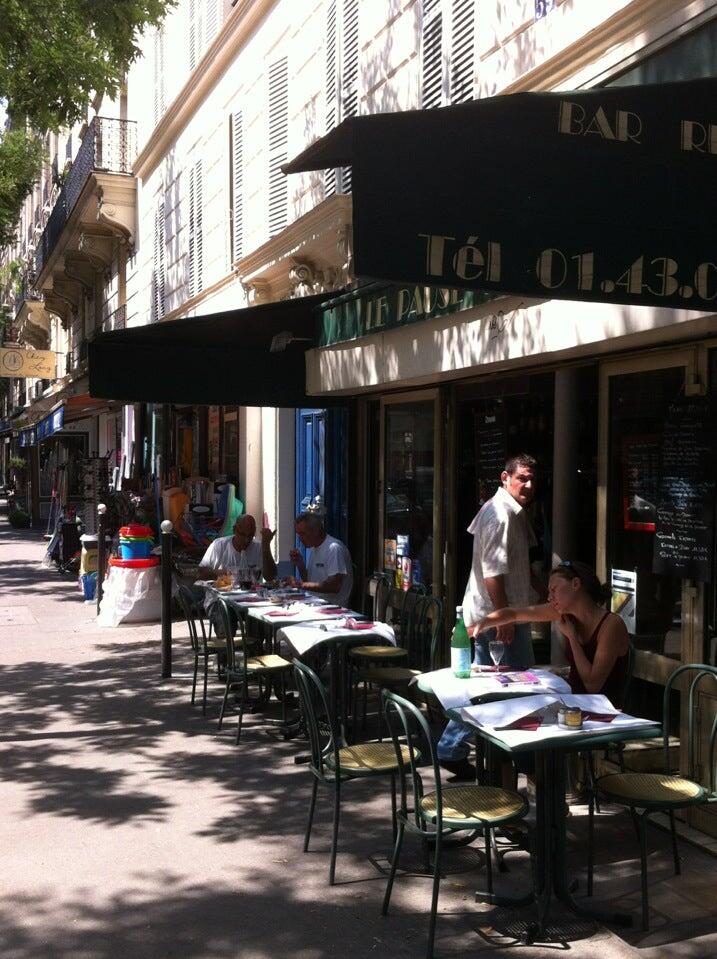 Le Pose Café - Nextdoor