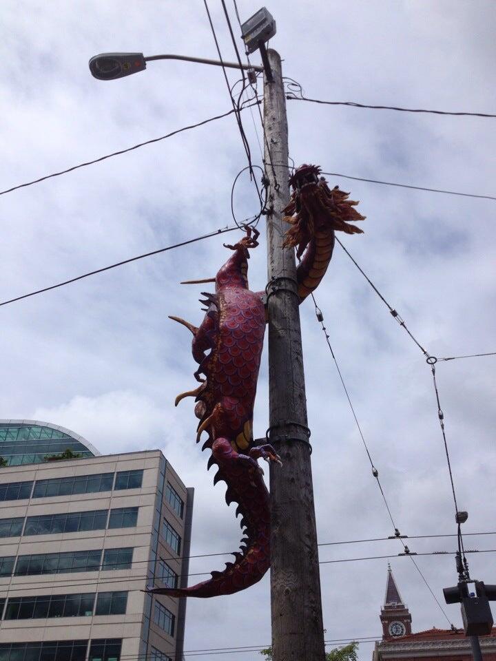 Climbing Dragon Statue - Seattle, WA - Nextdoor