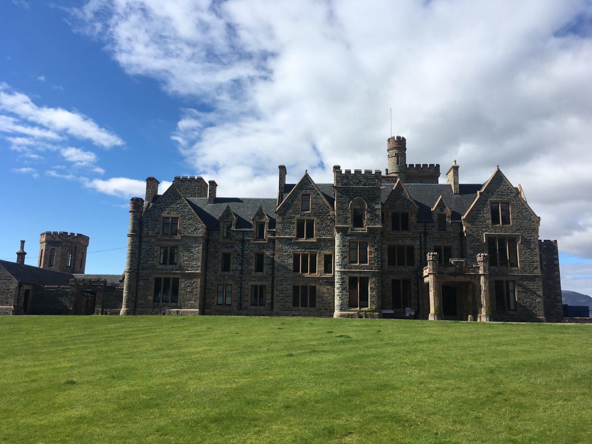 Duncraig Castle - Plockton - Nextdoor
