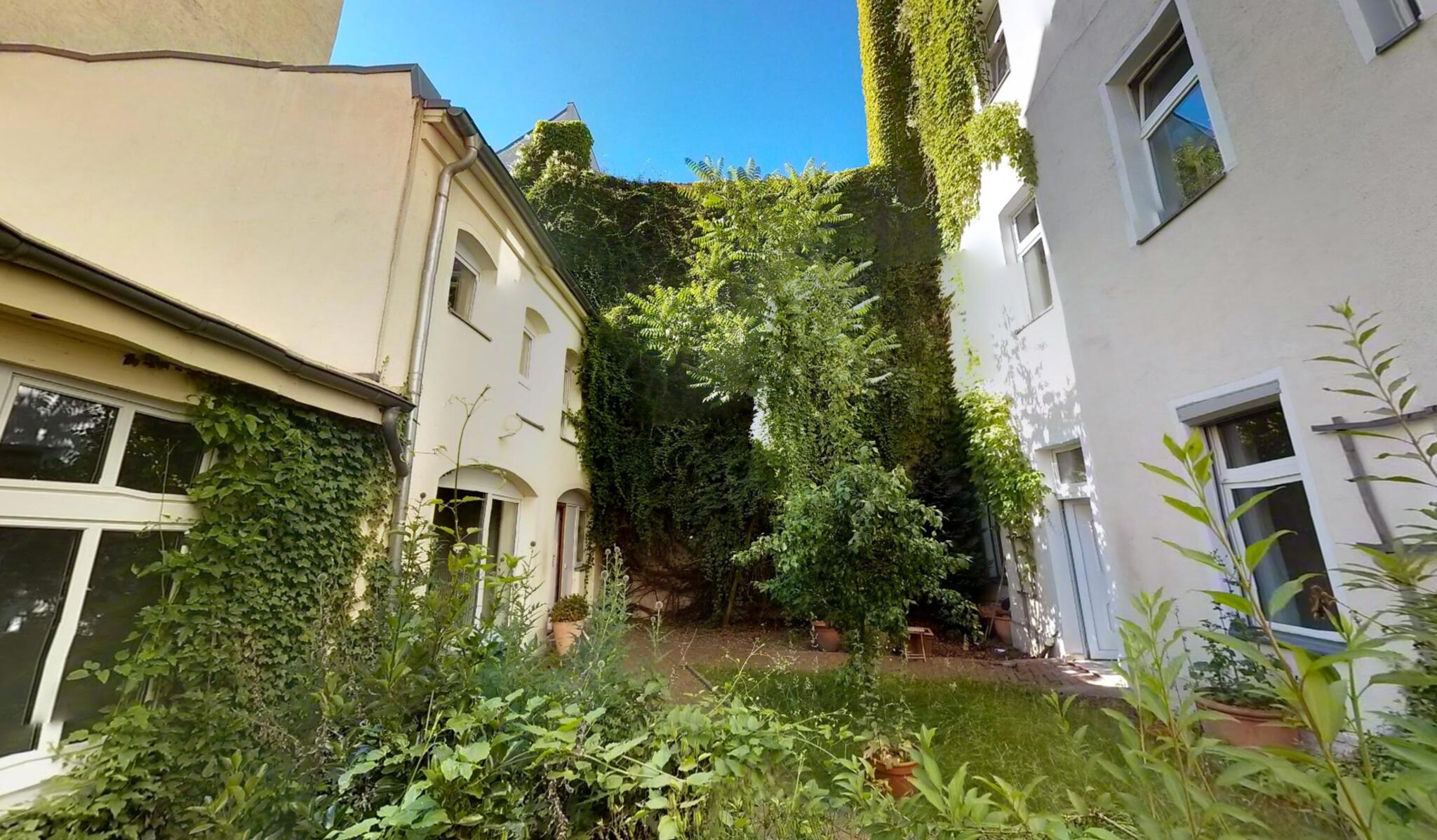 MMC Group - Nextdoor