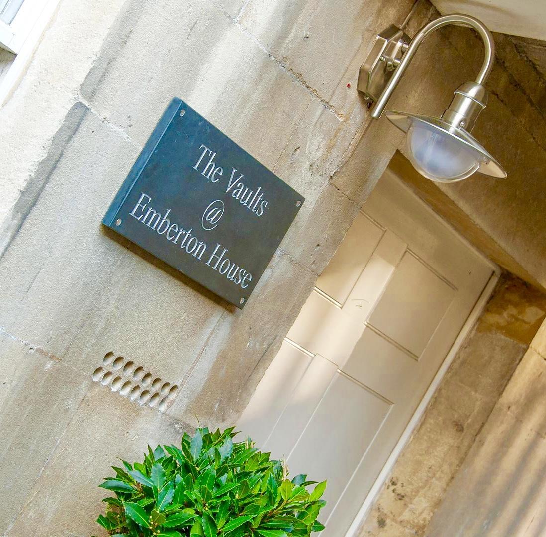 The Vaults - Hiplets - Bath - Nextdoor