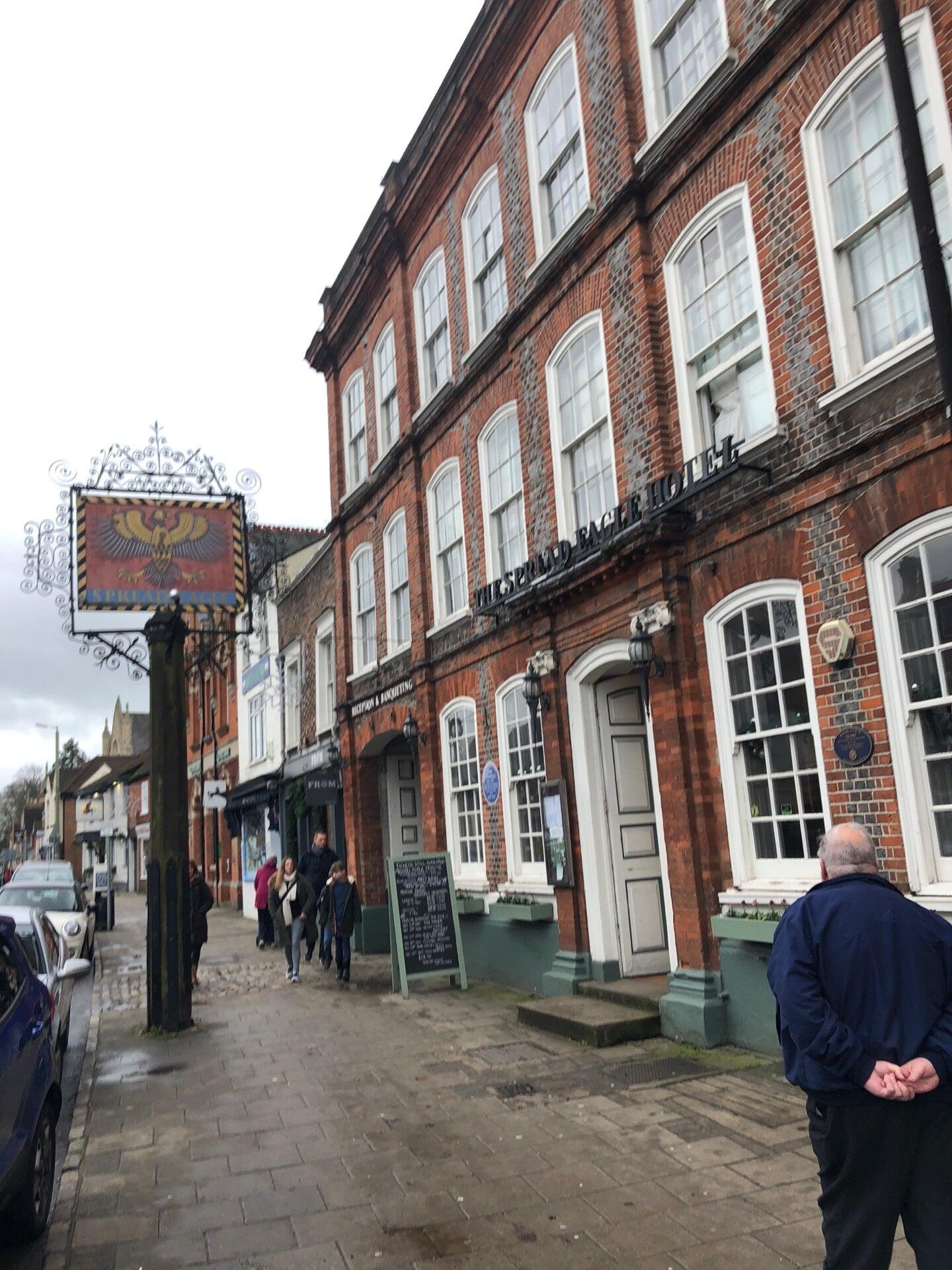 The Spread Eagle Hotel - Thame - Nextdoor