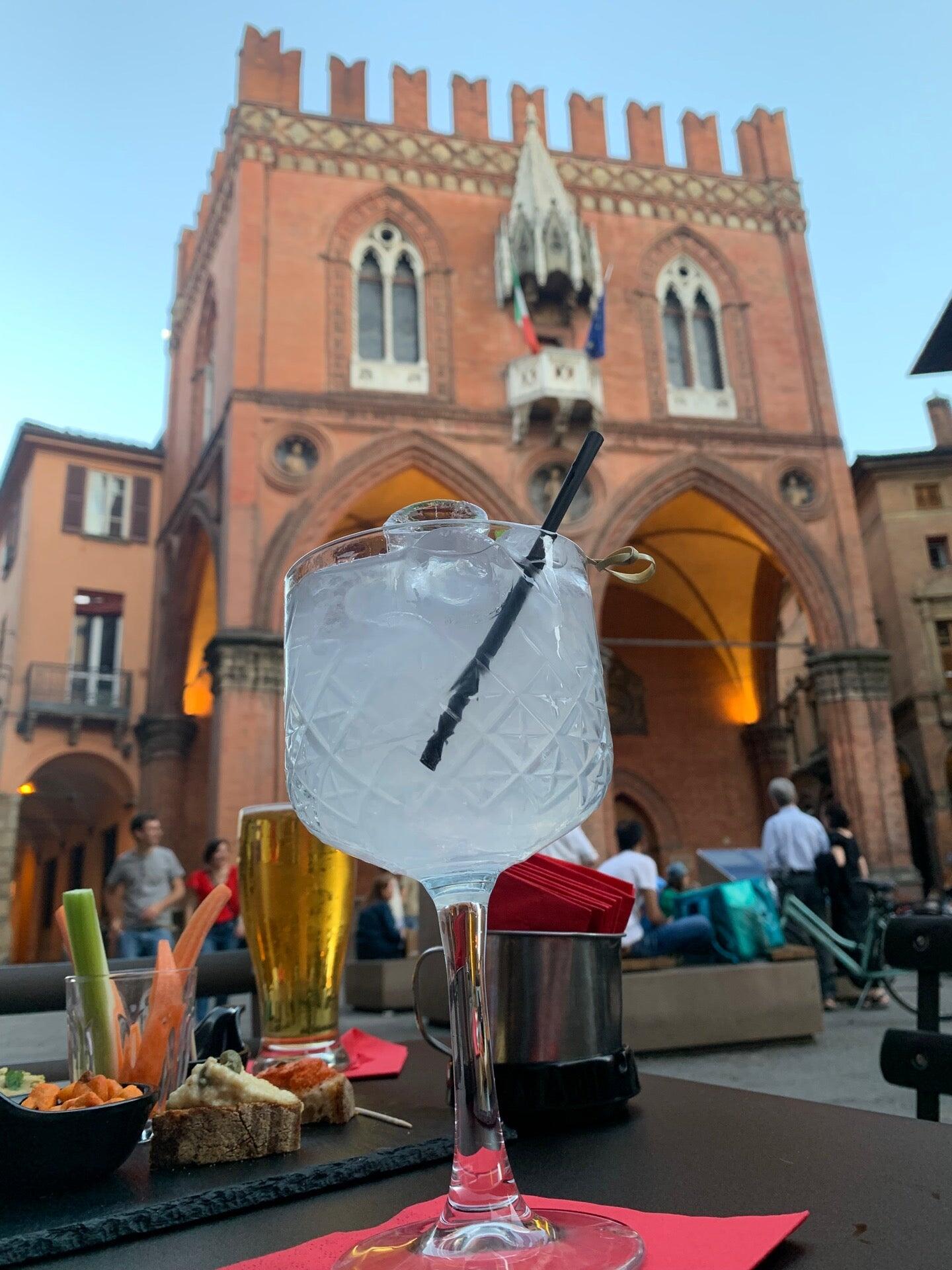 Mercanzie Lounge Bar - Nextdoor