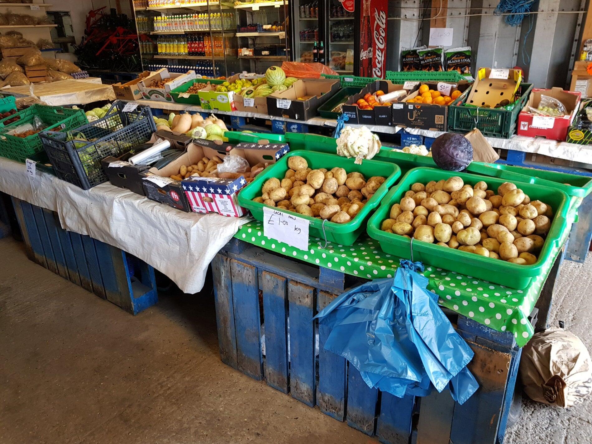 Old Lorry Farm Shop - Hacklinge - Nextdoor