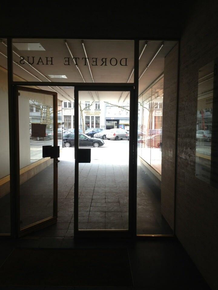 USP Holding GmbH & Co - Nextdoor