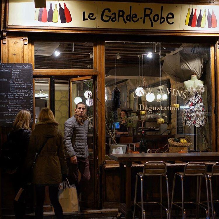 Le Garde Robe - Nextdoor