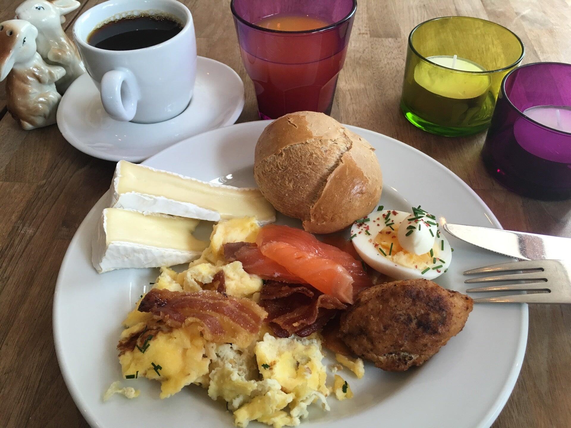 Cafe Anton - Nextdoor