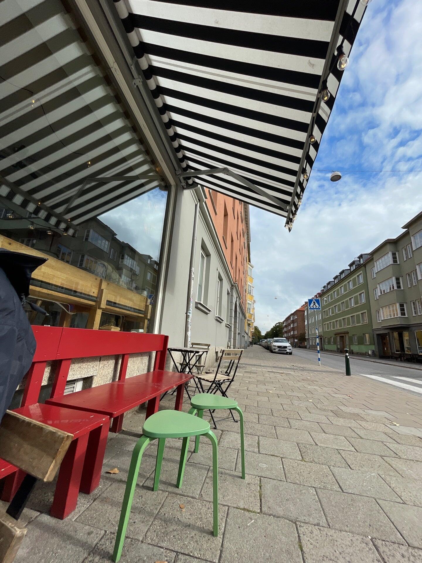 Uggla Kaffebar - Nextdoor