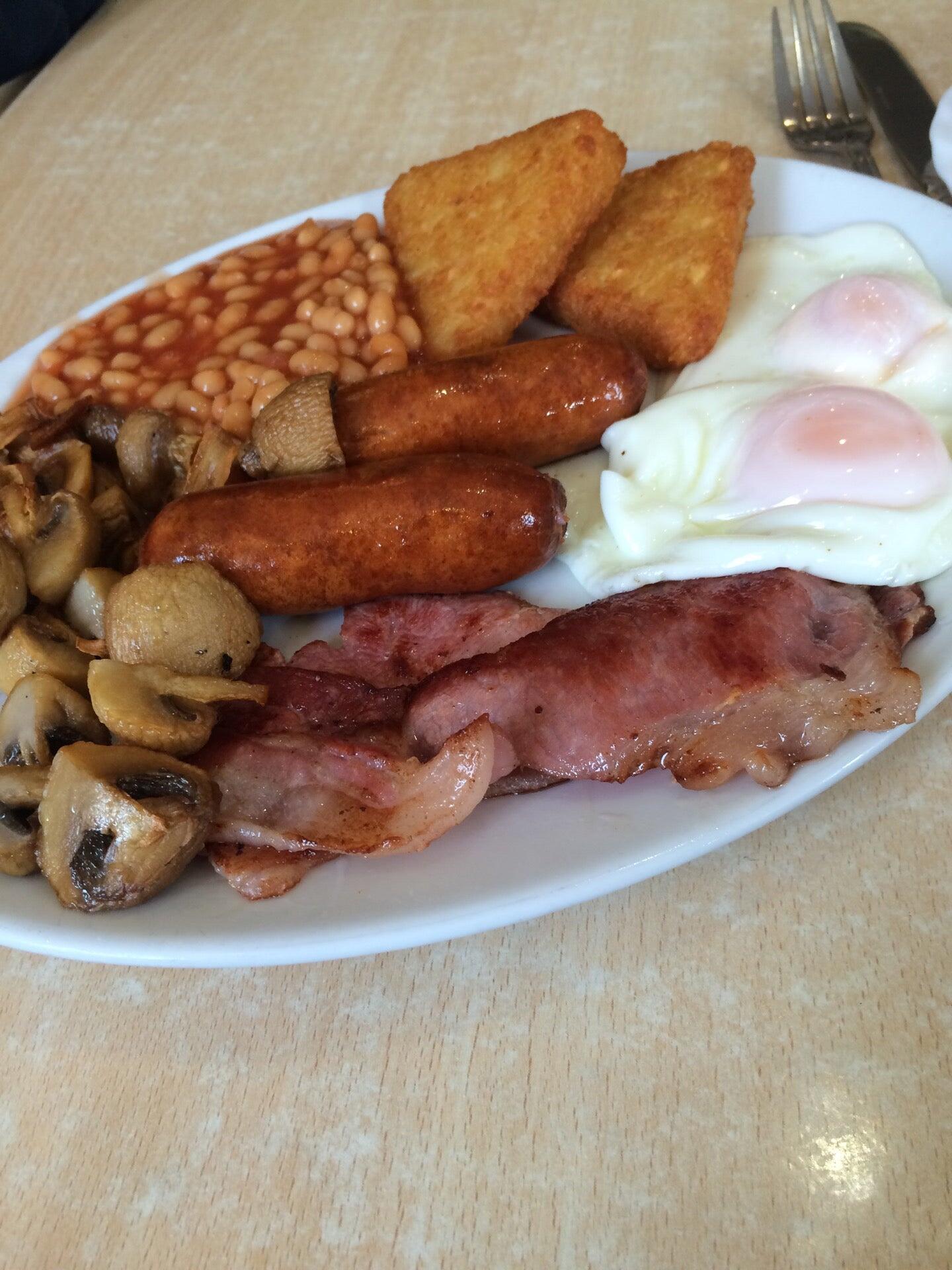 Half Moon Cafe - London - Nextdoor