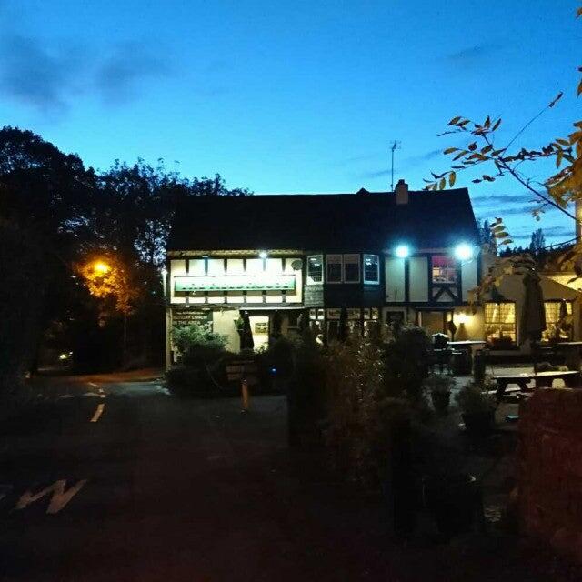 The Fieldhouse Inn - Wolverhampton - Nextdoor