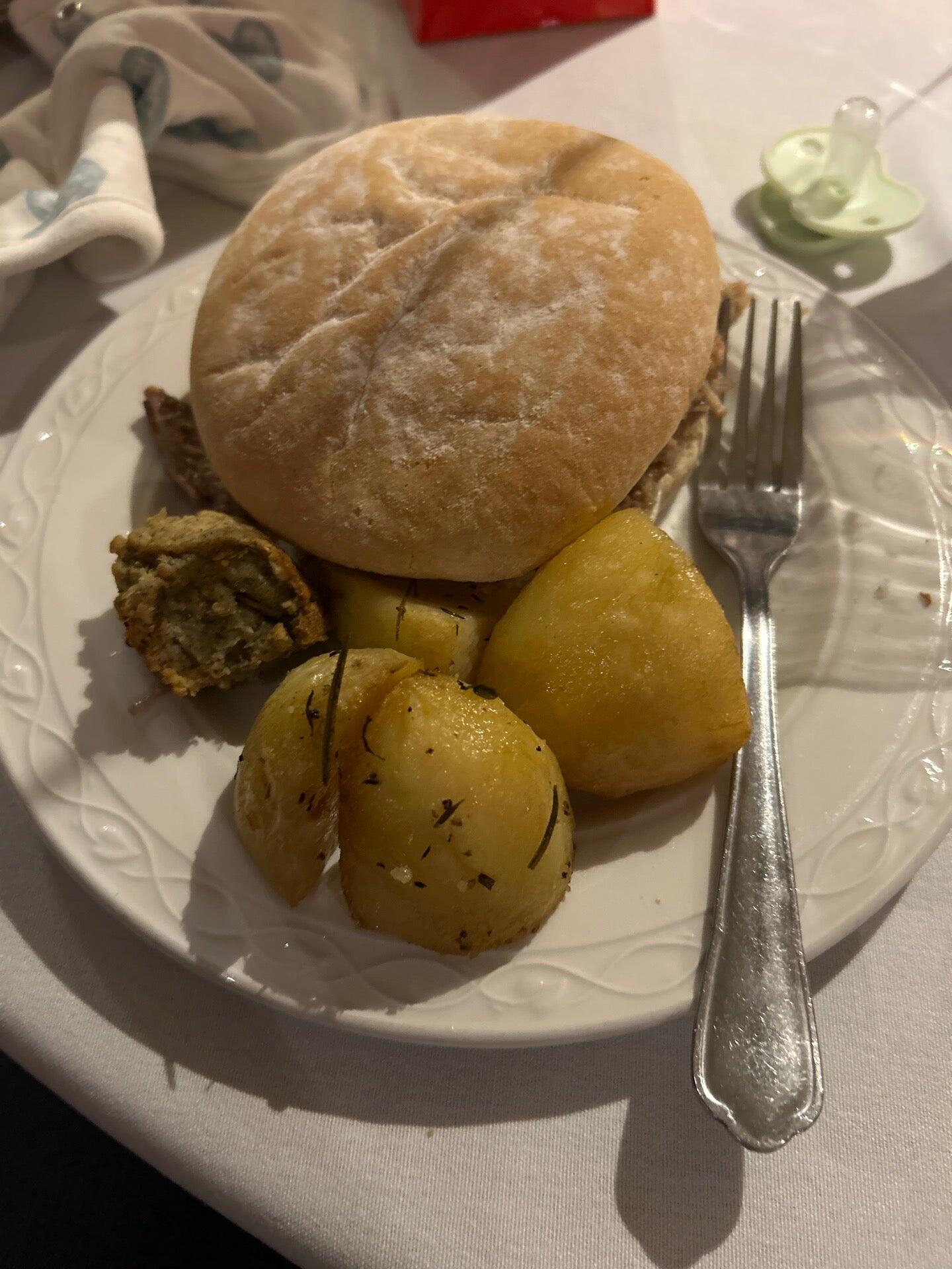 The Sitwell Arms Hotel - Renishaw - Nextdoor