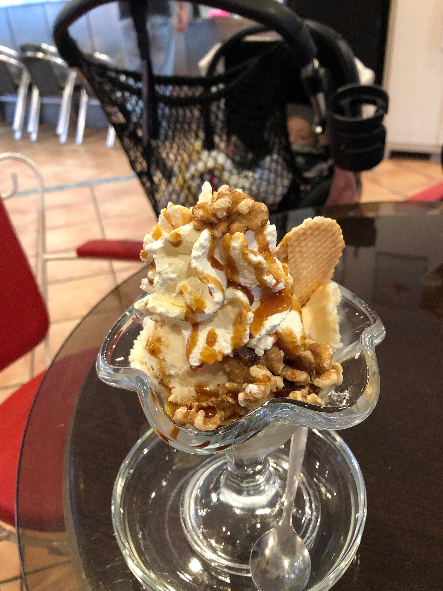 Eis Pfennig - Nextdoor