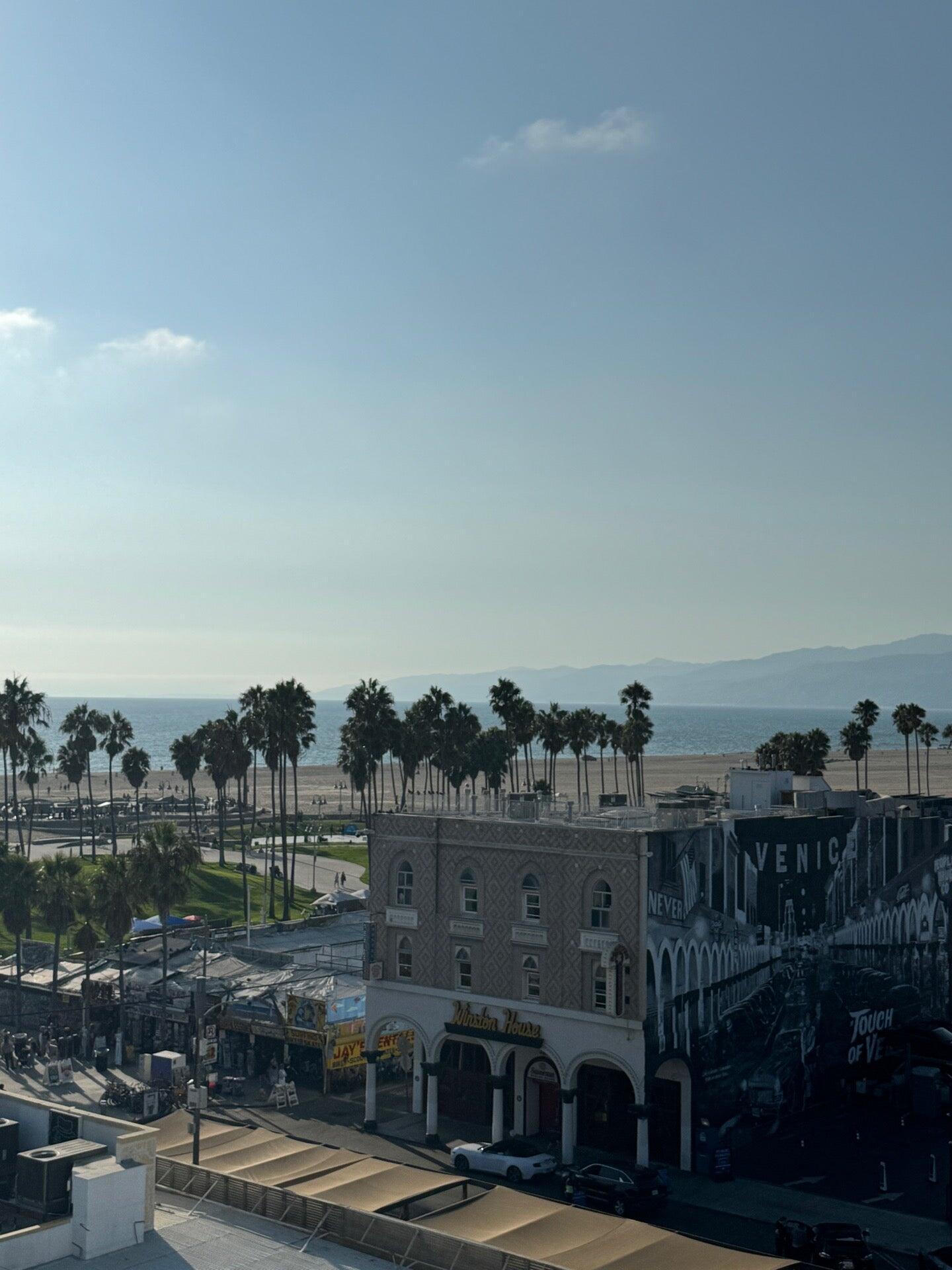 High Rooftop Bar at Hotel Erwin - Venice, CA - Nextdoor