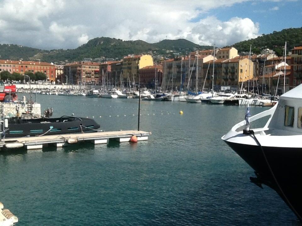 Les Garnuches - Nextdoor