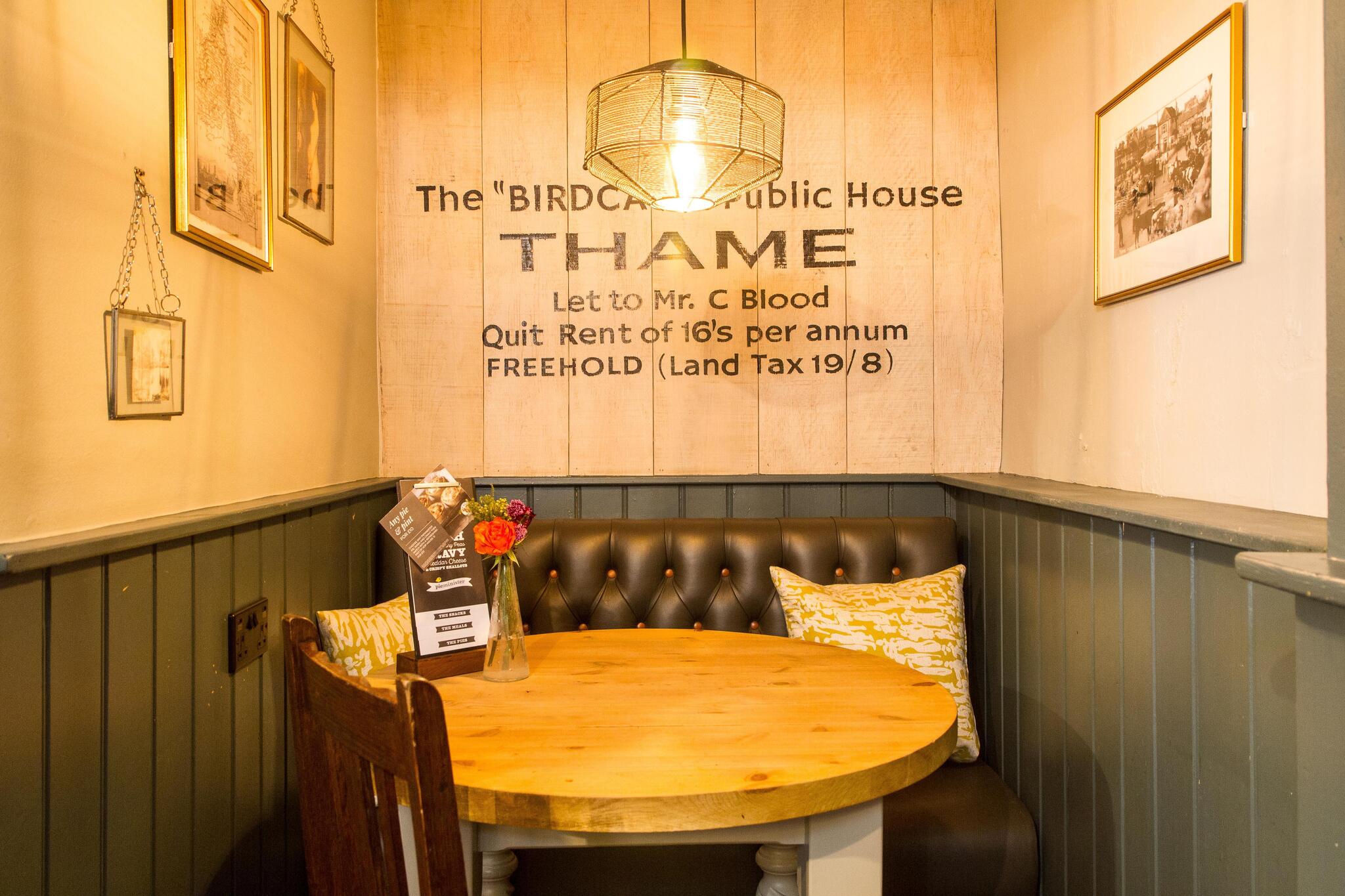 The Birdcage Inn - Thame - Nextdoor