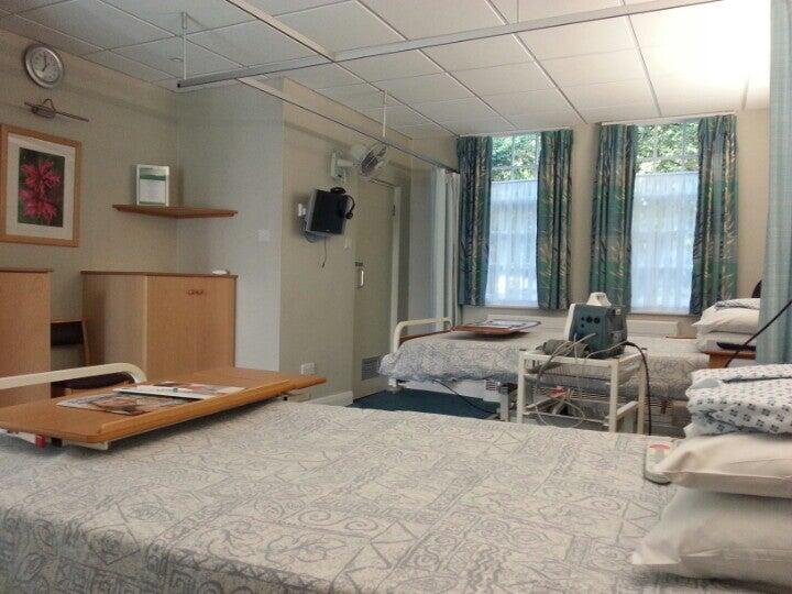 Fawkham Manor Hospital - Fawkham Green, Kent - Nextdoor