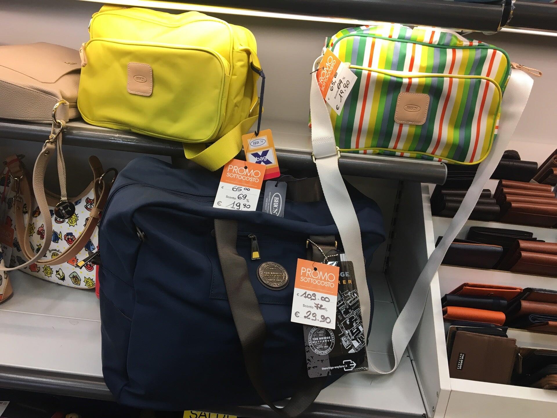 Le Sac Outlet Store - Nextdoor