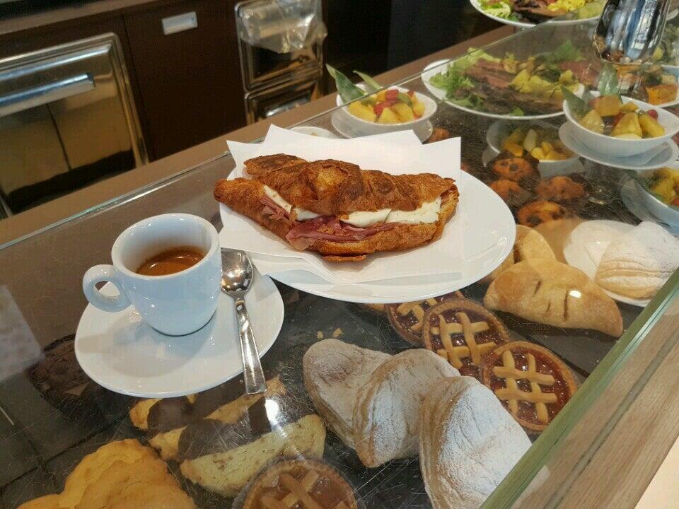 Cafe Isonzo Ventotto - Nextdoor