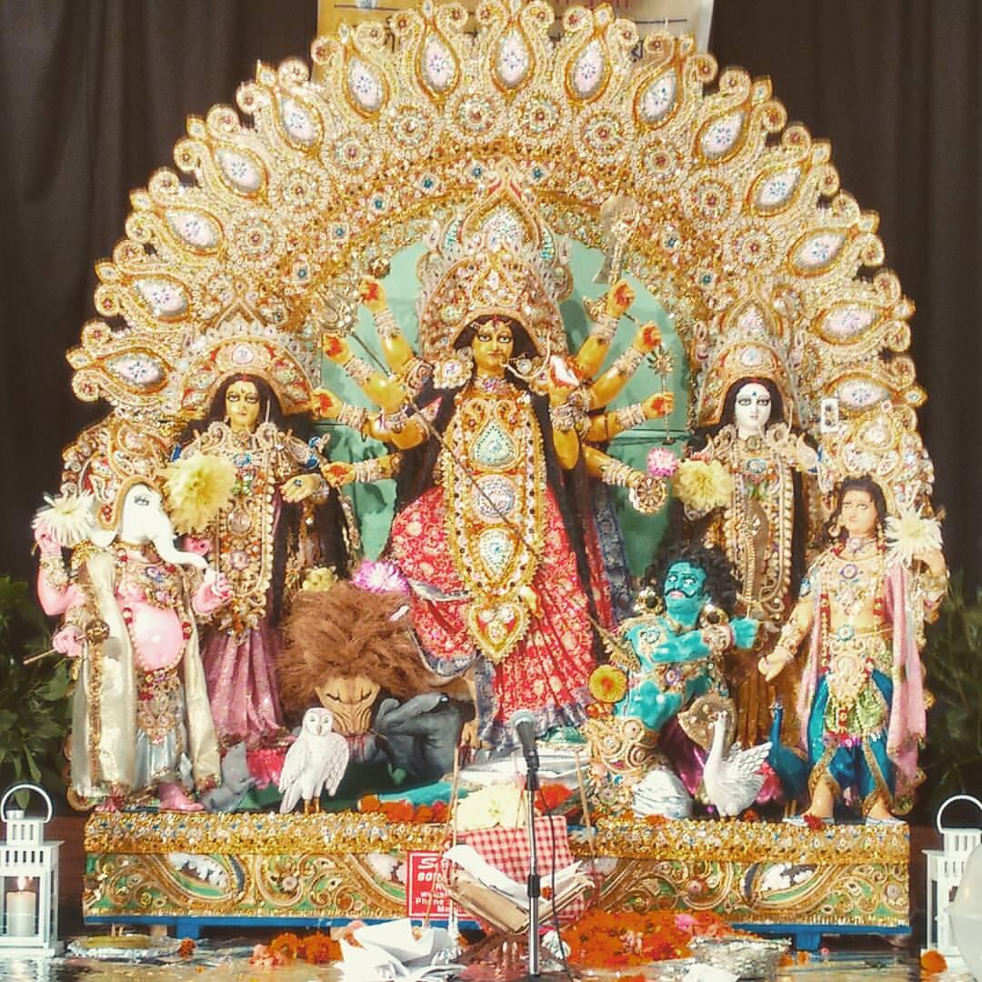 Sir James Hawkey Hall - Woodford Green - Nextdoor