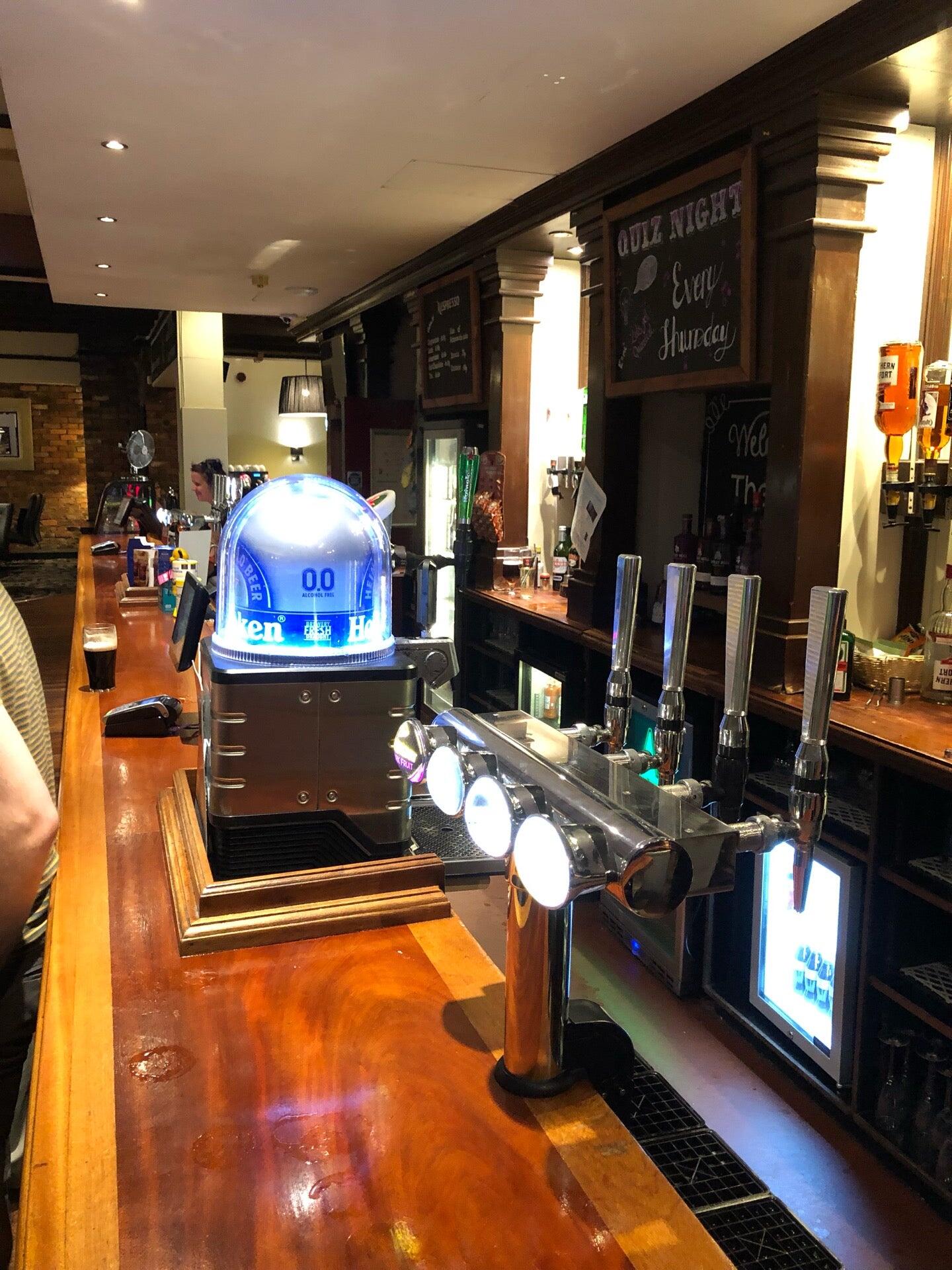 The Raven Hotel - Corby Glen - Nextdoor