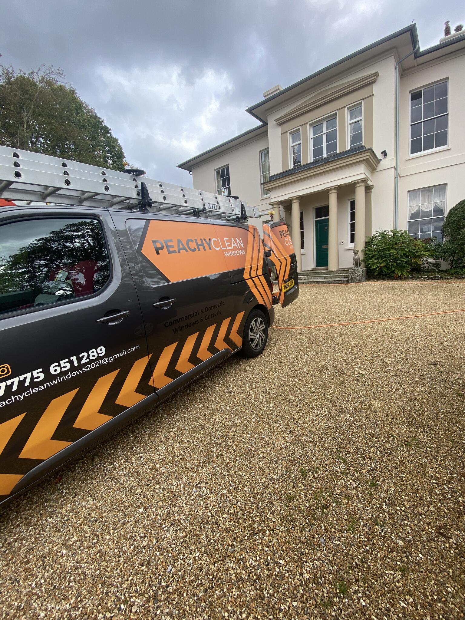 Peachy clean windows - Poole - Nextdoor