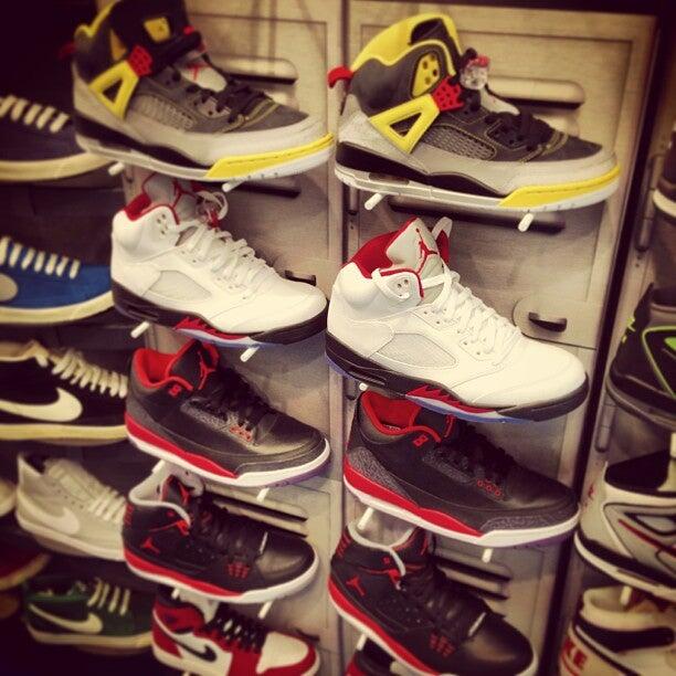 Foot Locker - Coventry - Nextdoor