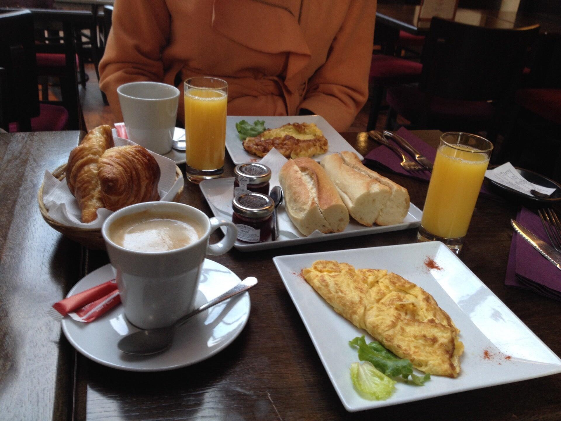 Cafe Lilou - Nextdoor