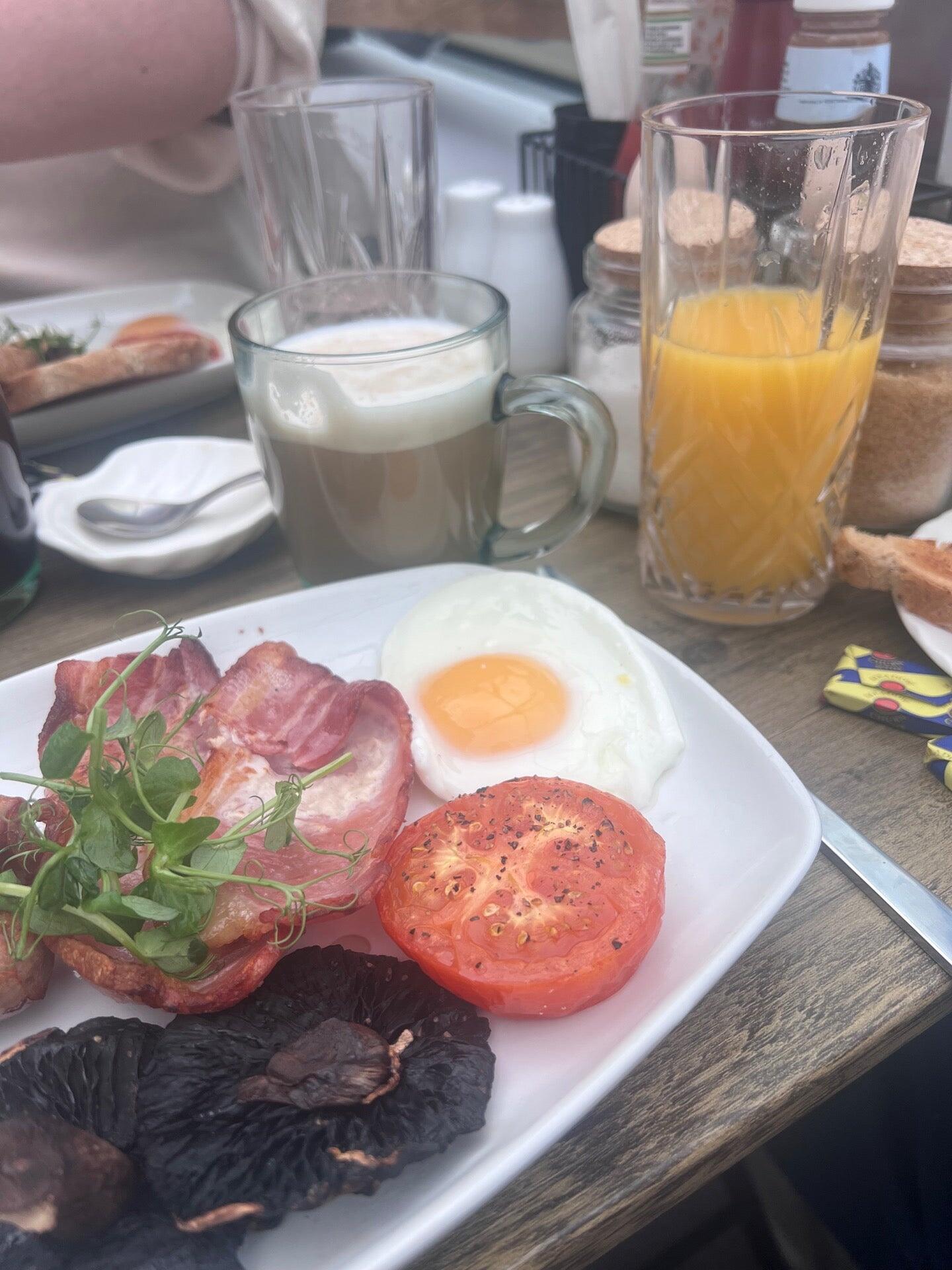 The Glass Box - Clevedon - Nextdoor