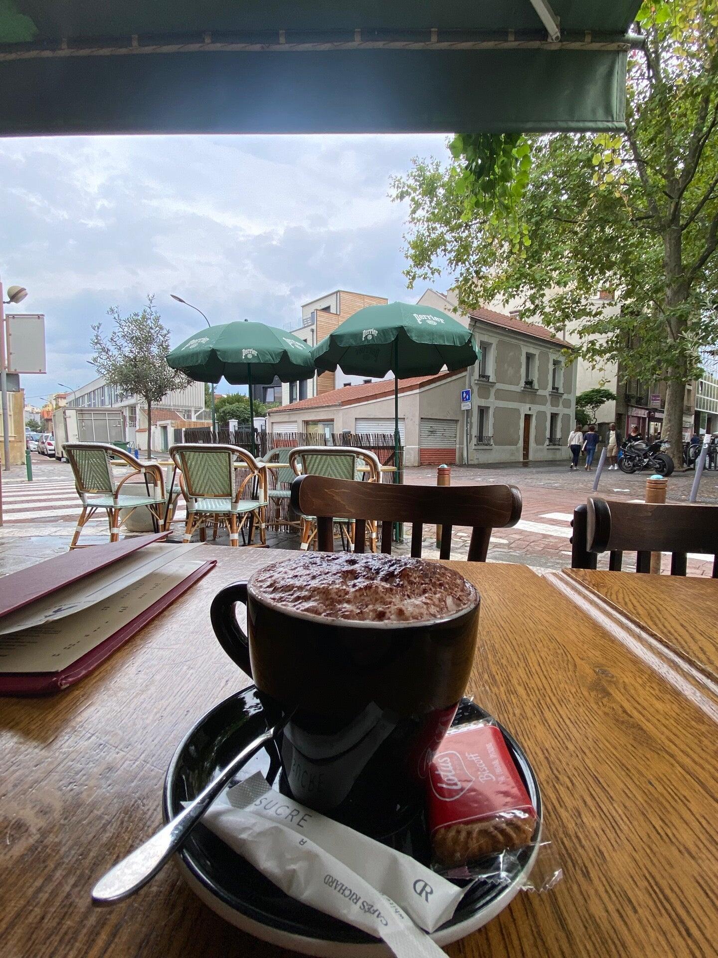 Le French Café - Nextdoor