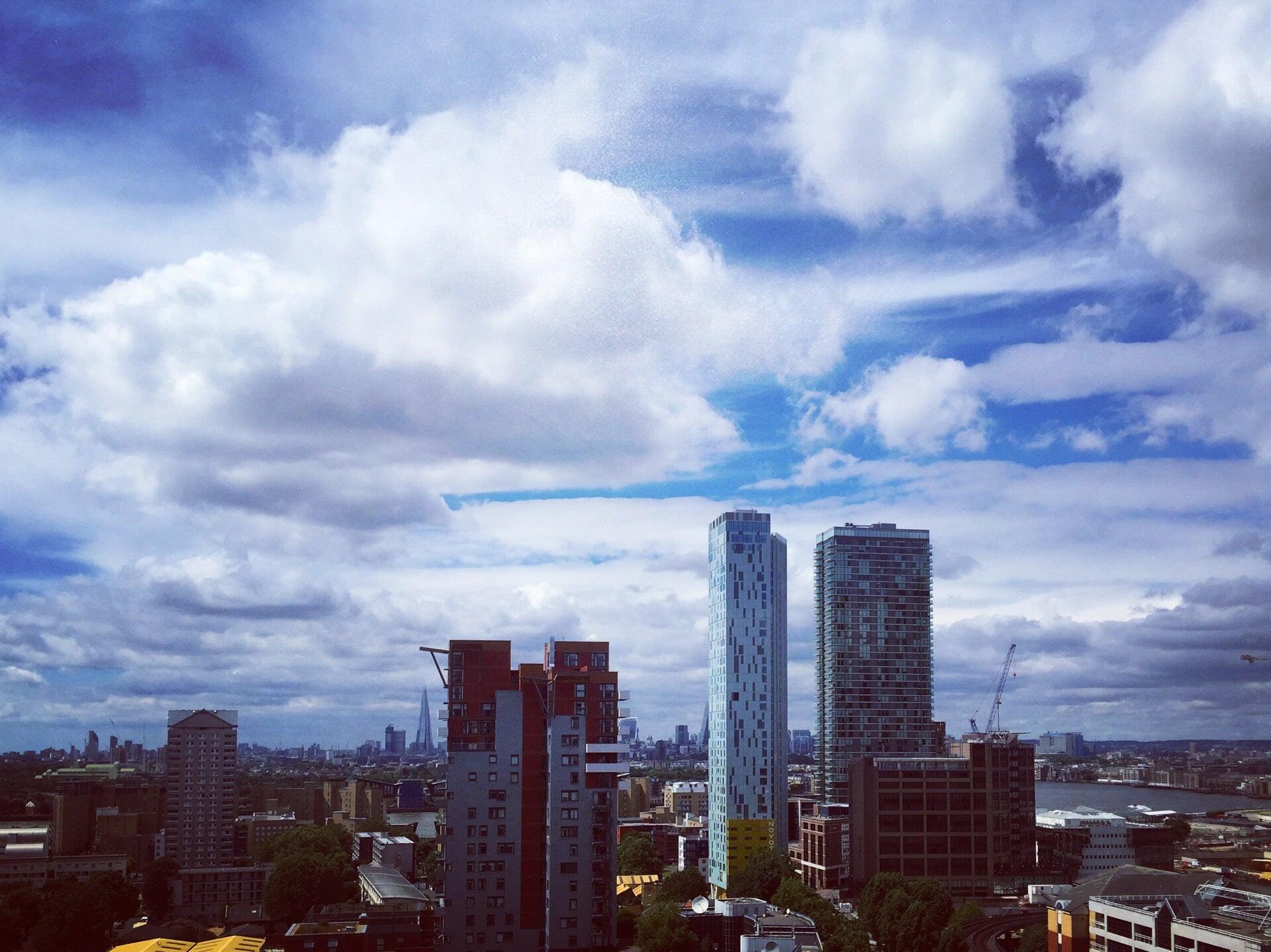 Peninsula Tower - London - Nextdoor