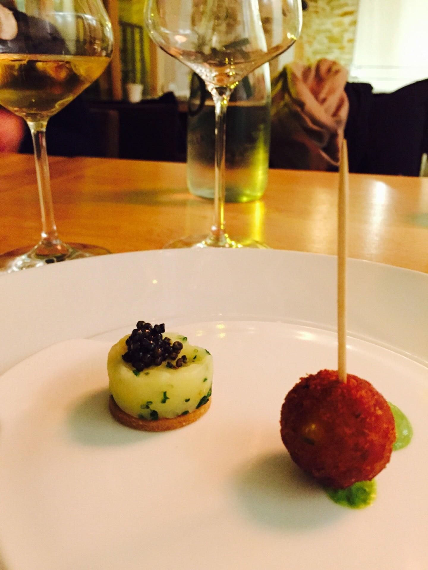 Botanique Restaurant - Nextdoor