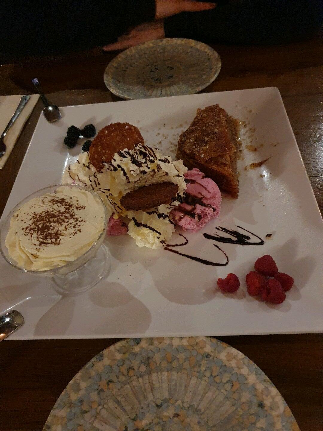 Restaurant Akropolis - Nextdoor