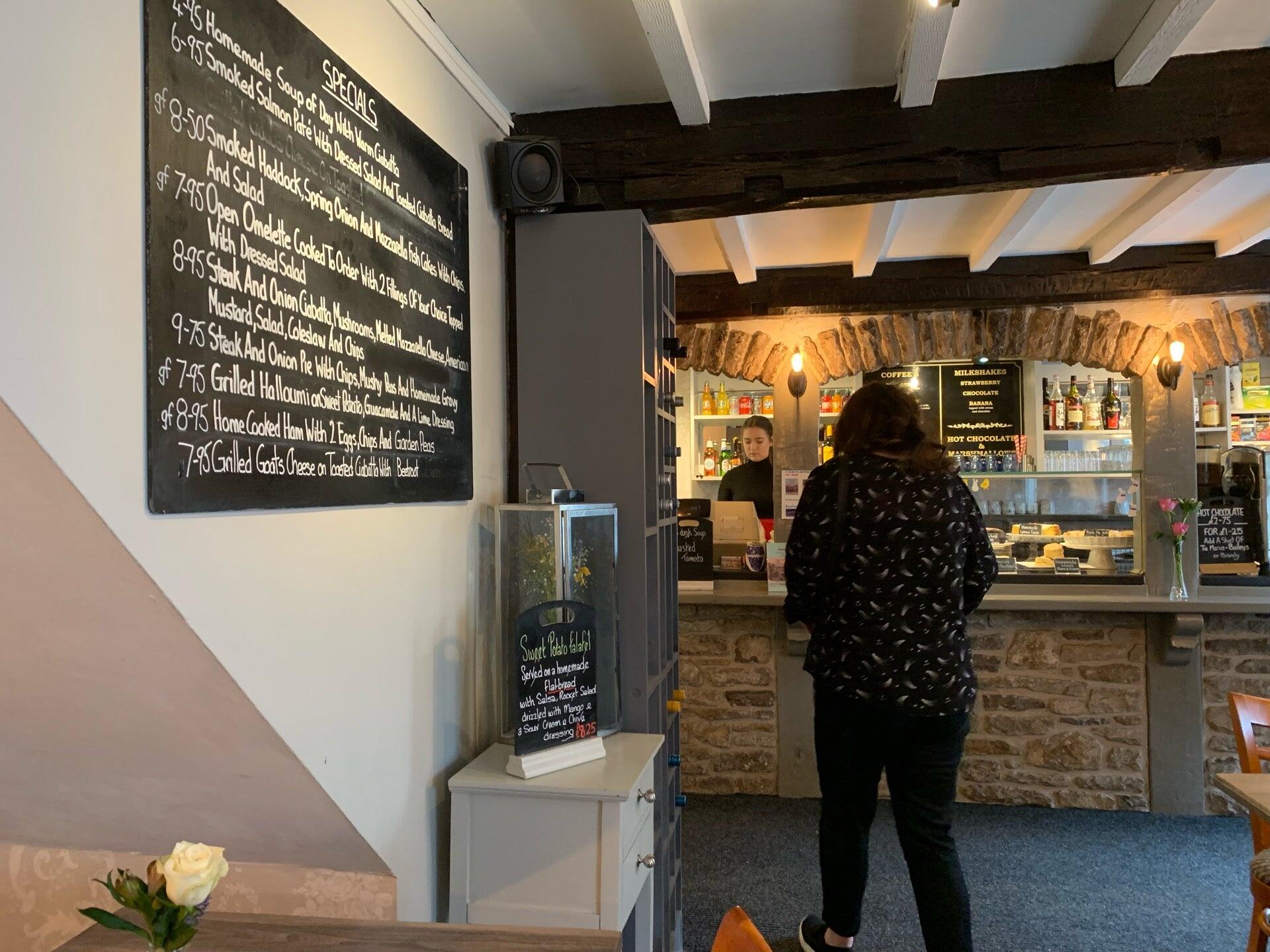 Rose Cottage Cafe - Castleton - Nextdoor