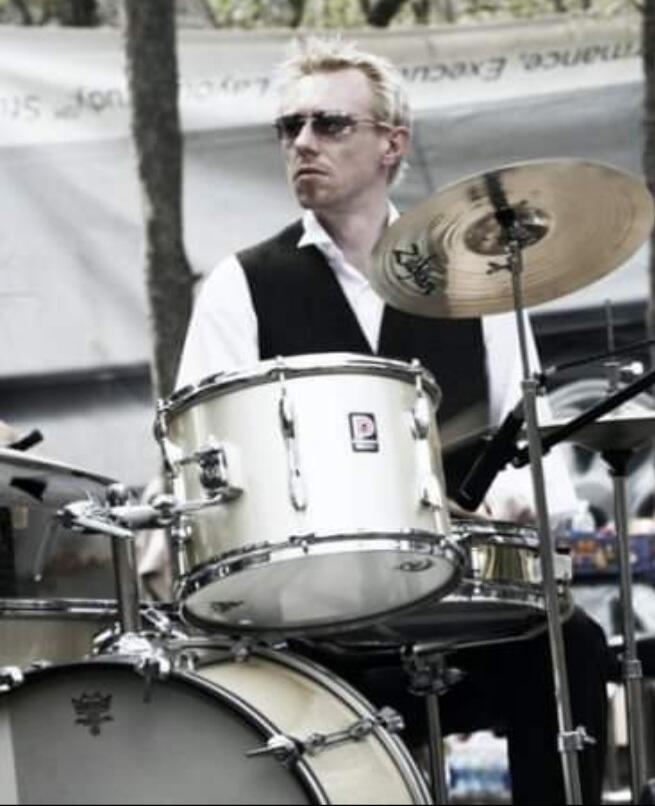 Neil Findlay - Drum Teacher - Nextdoor