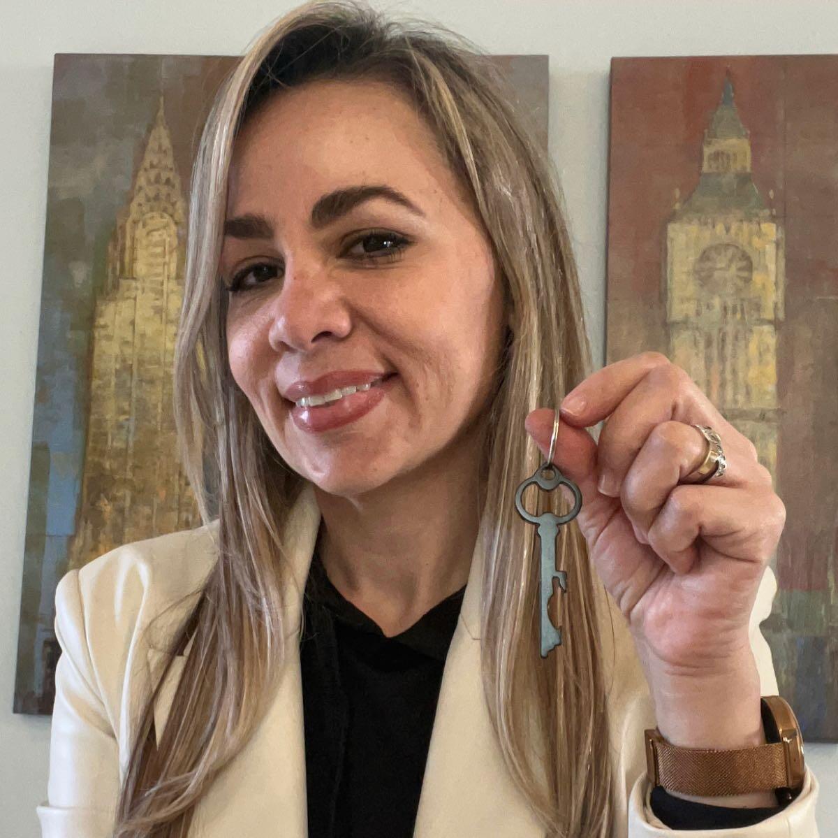 Luisa, Your Bilingual Realtor (Spanish) - Tampa, FL - Nextdoor