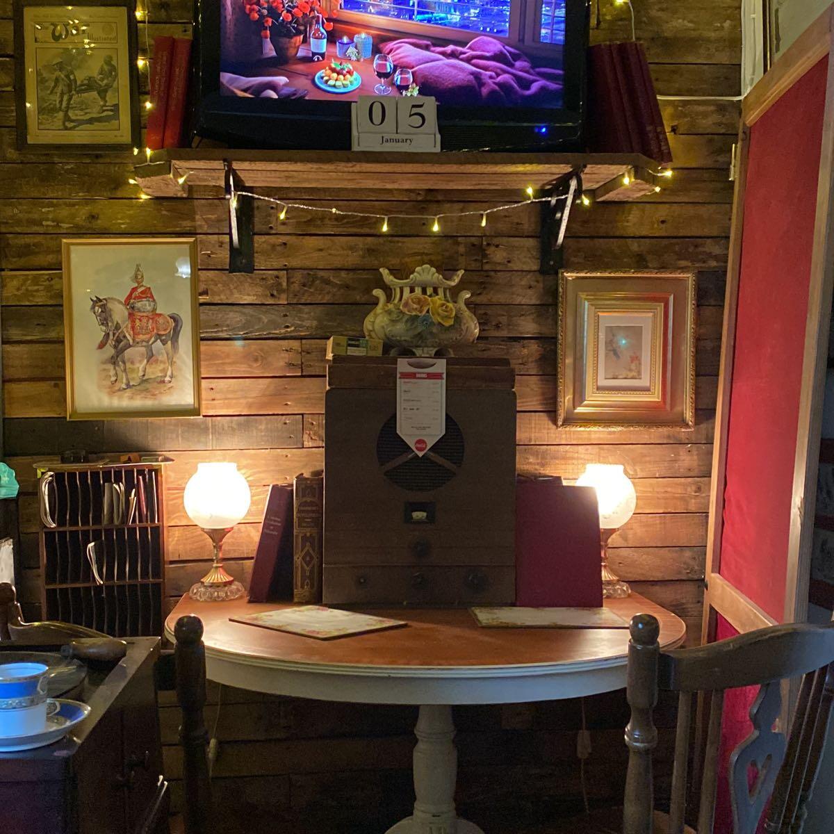 The spitfire tea room - Canterbury - Nextdoor