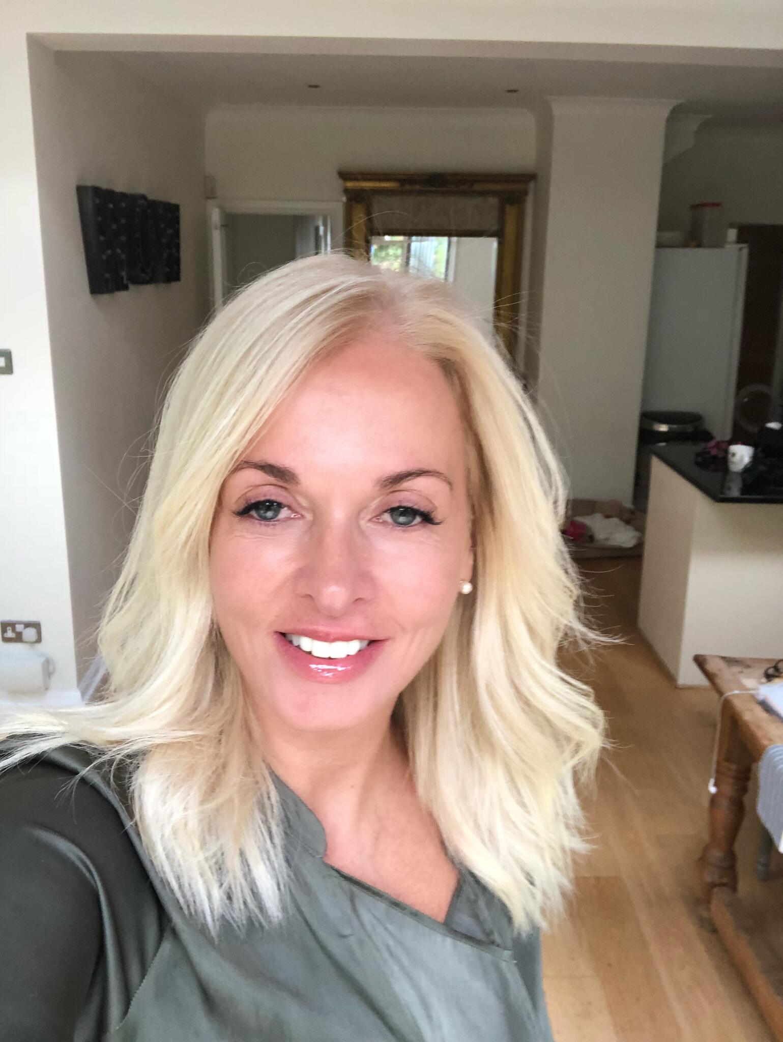 Fiona Rizzo - London - Nextdoor