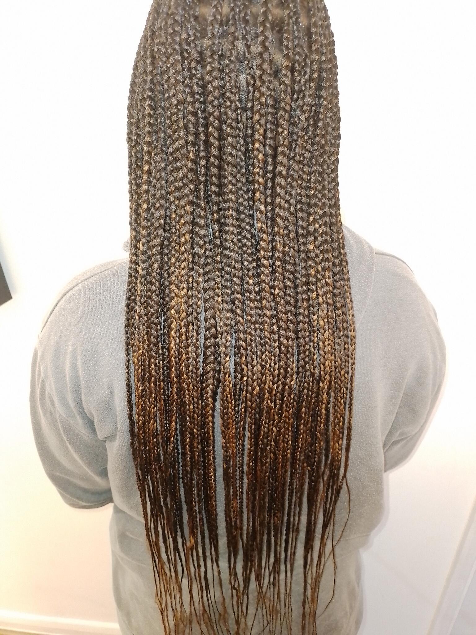 DD HAIRSTYLE - Dunstable, GB-ENG - Nextdoor