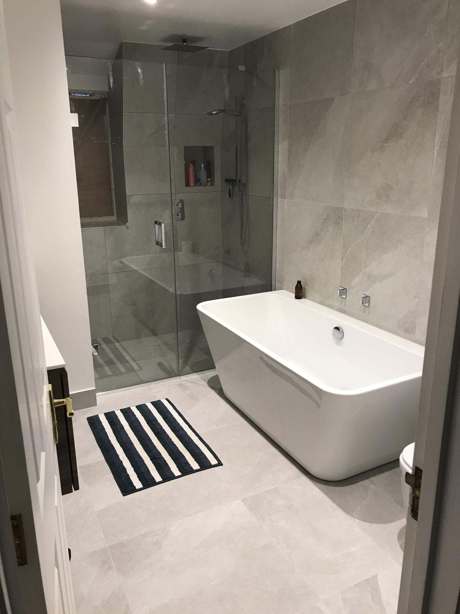 D&G HandyMan - Wembley - Nextdoor