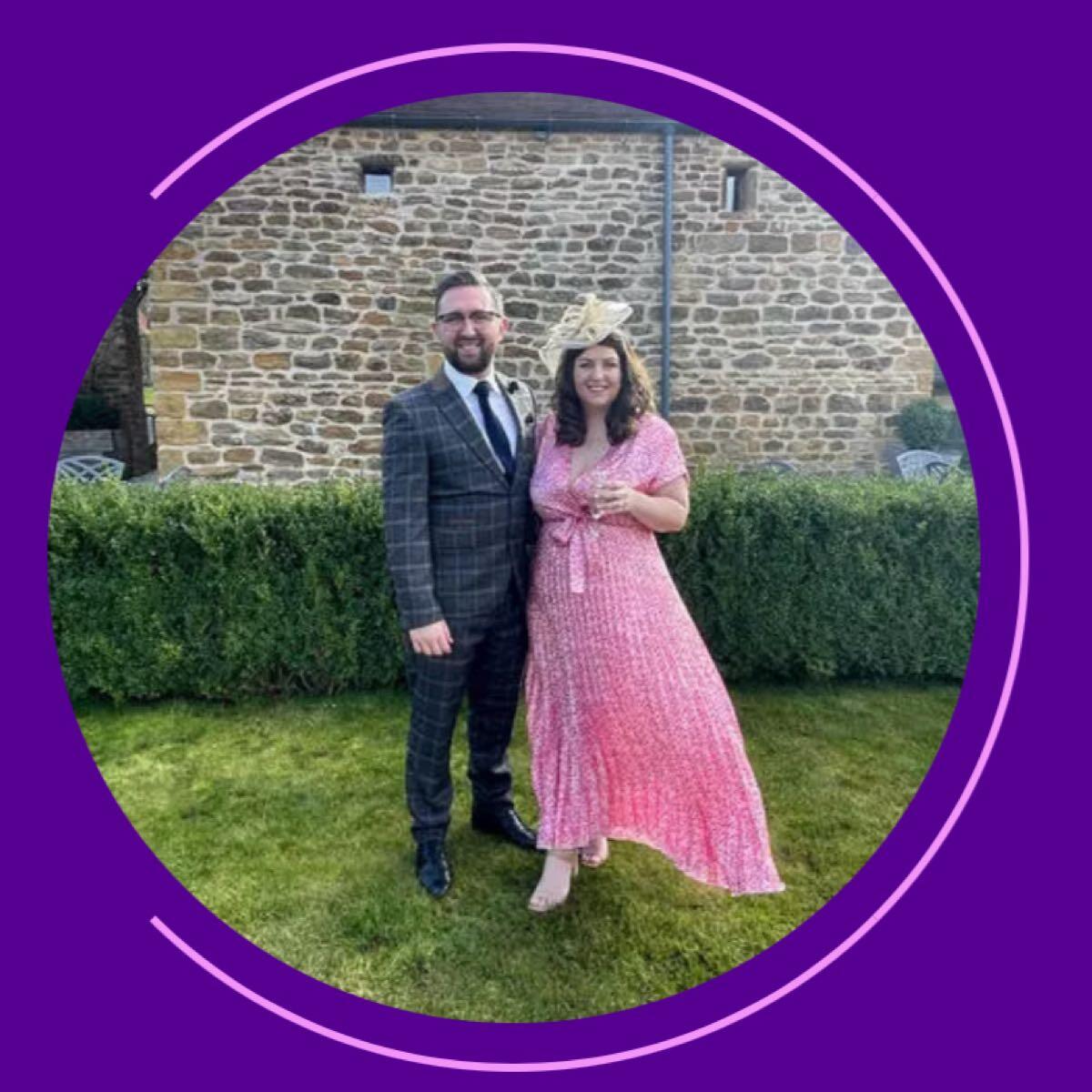 Bills low with Jo - Harlow - Nextdoor