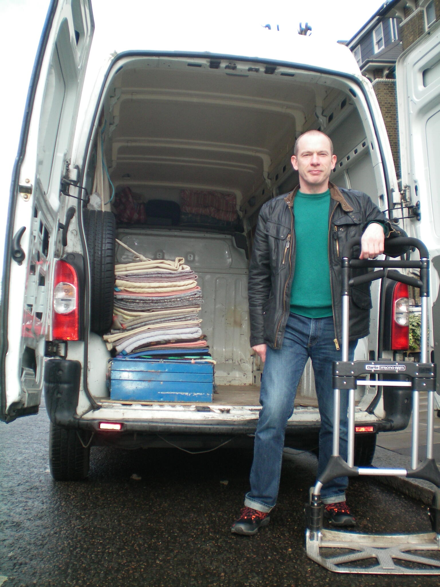 Michael McDowell Man & Van - London, England - Nextdoor