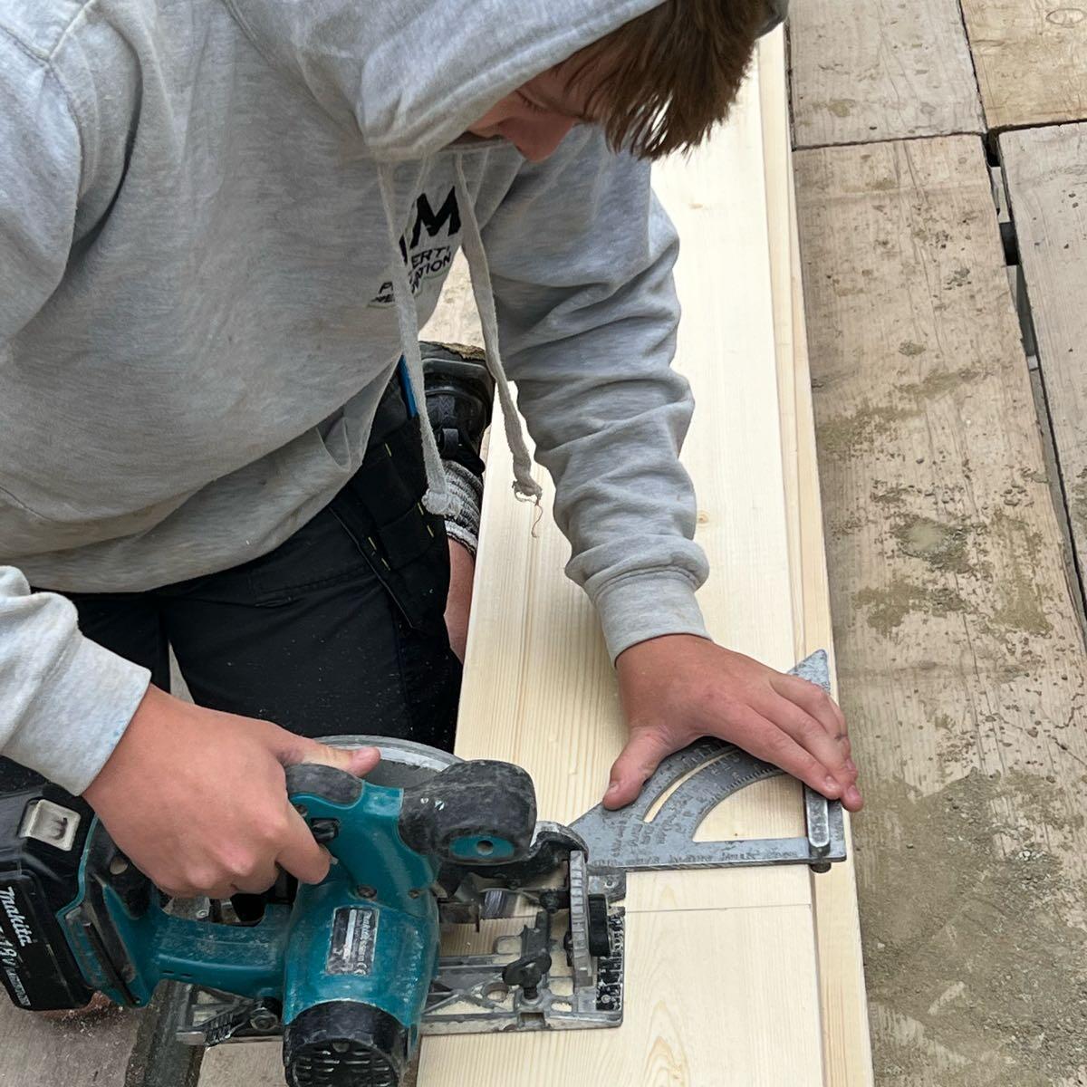 LW joinery services - Leeds - Nextdoor