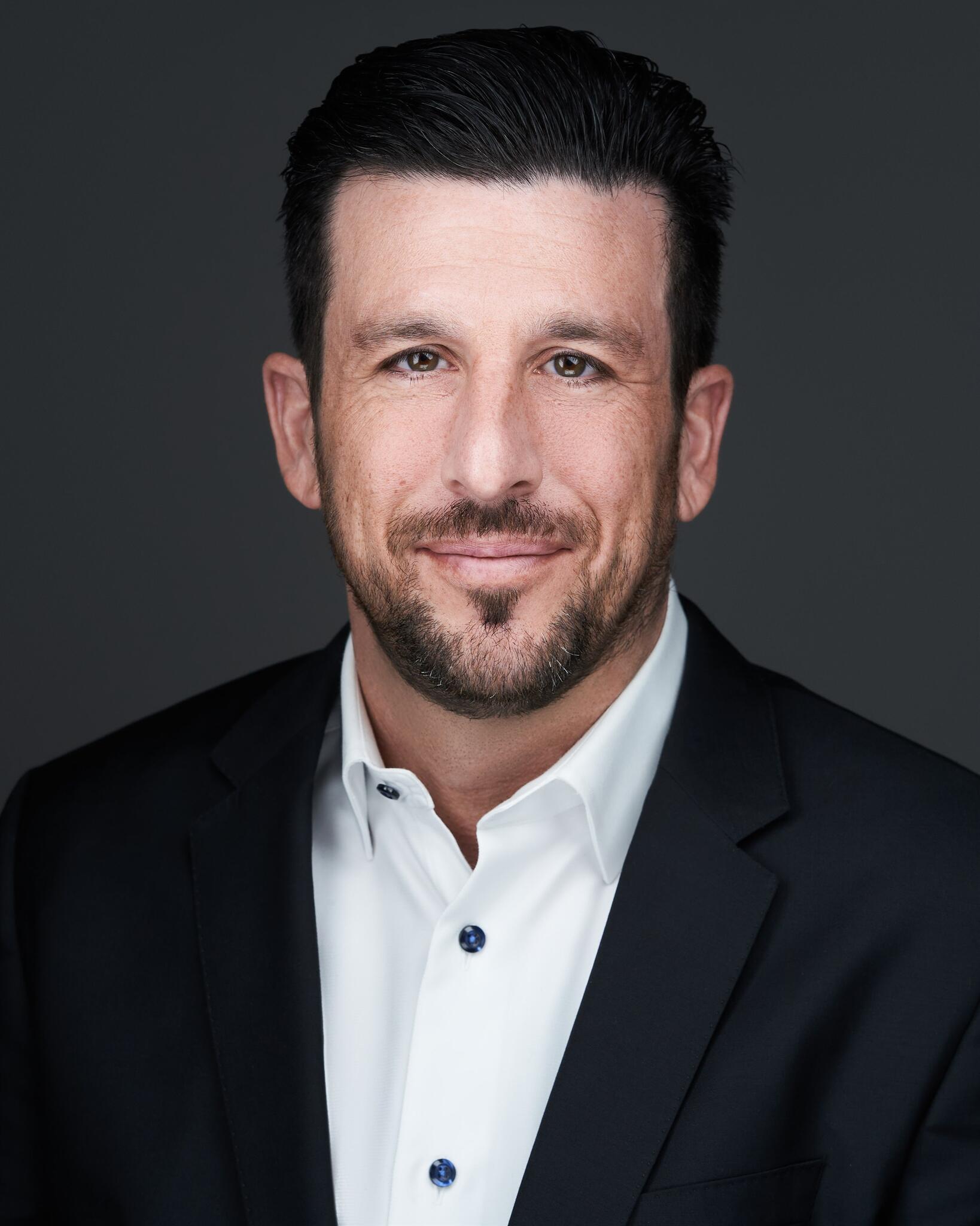 Patrick Malloy - Agent - Libertyville, IL - Nextdoor