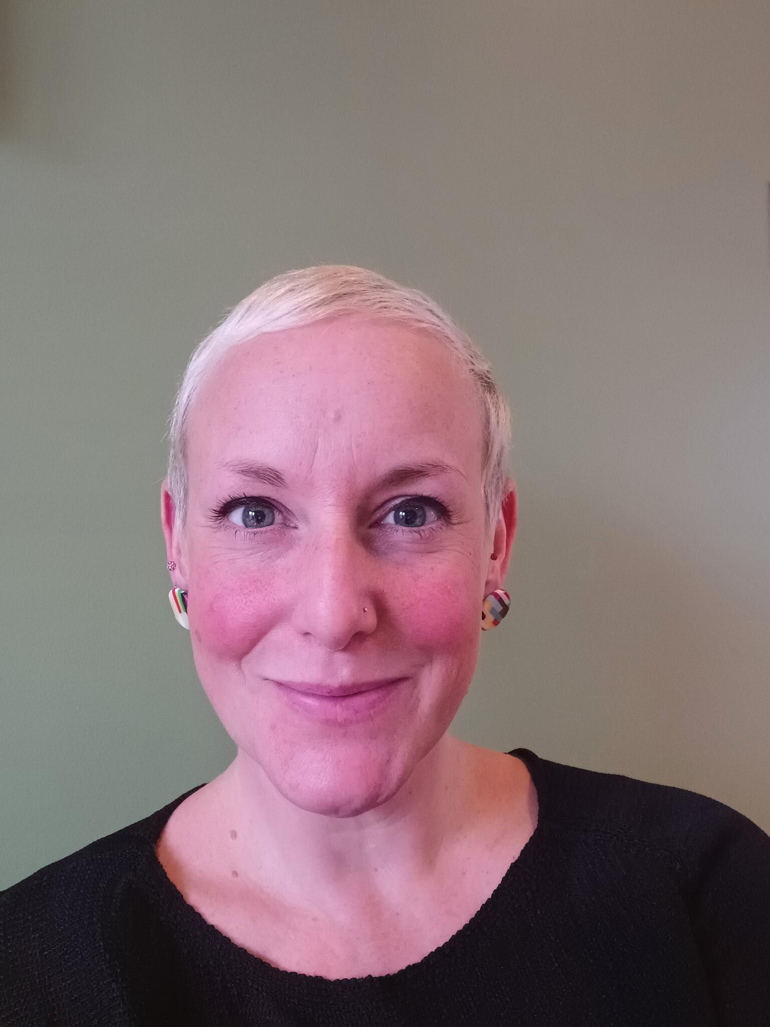 Alexandra Roberts counsellor - Nextdoor