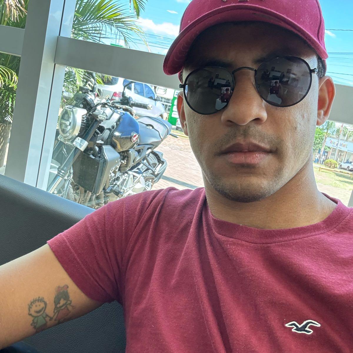 Samuel Telas - Nextdoor